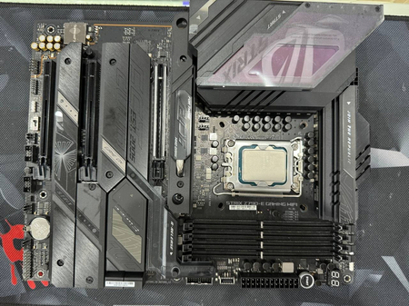 I7 12700 kf rtx 3060 12 gb 192 bit 32 gb xpg 6400