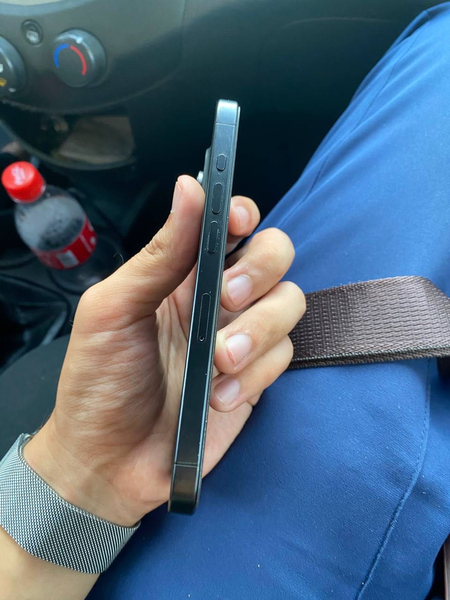 Iphone15pro black titanium