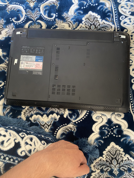 Asus K52D Noutbok