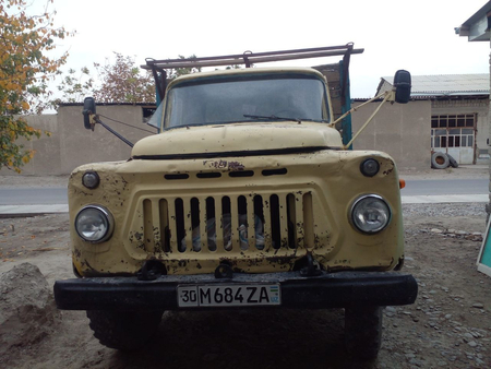 Gaz 52 sotiladi holati yaxshi
