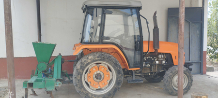 Traktor sotiladi holati zor