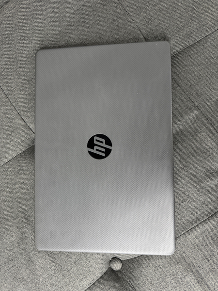 Продается ноутбук HP Laptop 15s-eq2xxx