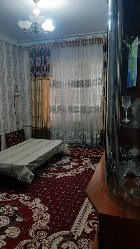5 хонали Массив Феруза