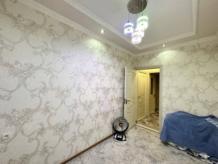 #582 Chilonzor E mavze 3/7/9, 72 m2 kvartira sotiladi