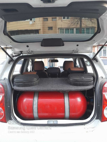 Срочно продаётся Chevrolet Spark 1.25