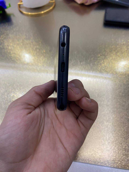 Samsung Galaxy A12