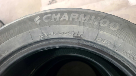 CHARMHOO 235/55/17 (оргинал) 4 дона комплект