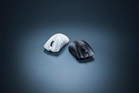 Игровая мышка от Razer DeathAdder v3 pro прямые поставки с США.