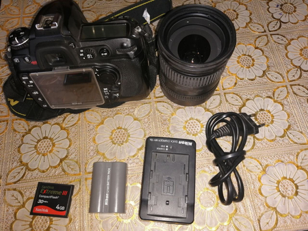 Nikon 300D 18-200 обектив , сотилади