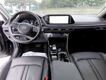 Hyundai Sonata full