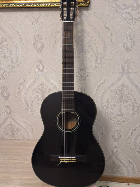 Гитара Yamaha C40