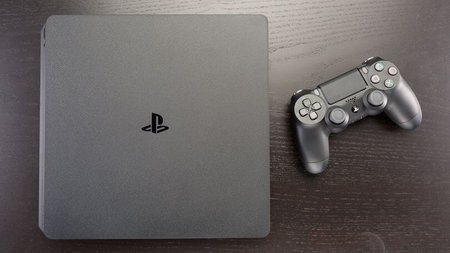 PlayStation 4 slim 1TB