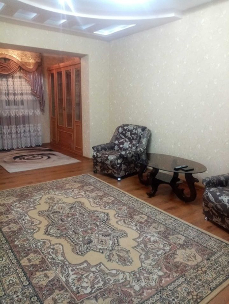 Продам 3х комн на Юнус Абаде 18. Кирпич 77 серия
