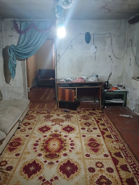 Дам в аренду земля с небольшим домиком. Малая кольцевая 1я линия