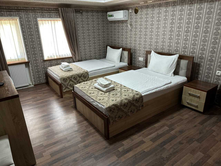 Hotel Plaza 777 (Hotel sutka)