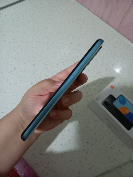 Redmi note 11 4/128gb yengi star blue