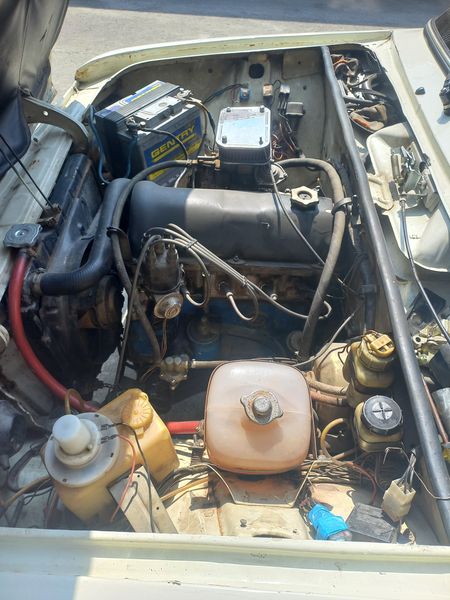 Vaz 2106 yurub turgan moshina