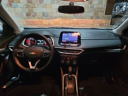 Tracker-2 LTZ Sotiladi