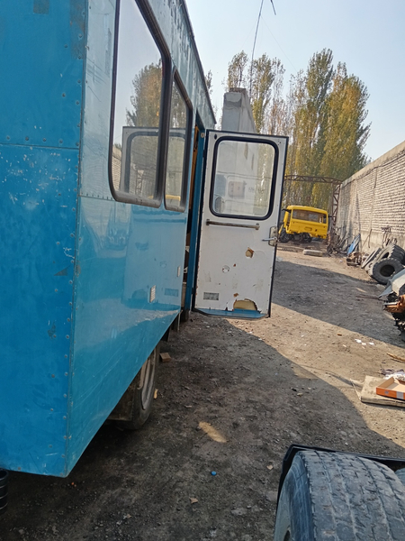 АВЯ СОТИЛАДИ 1987 ЙИЛ 11600 $