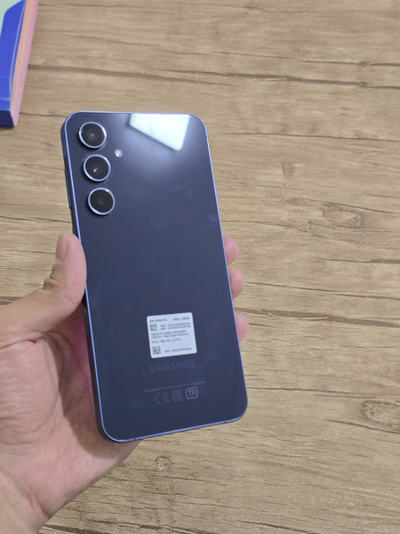 SAMSUNG A55 toza