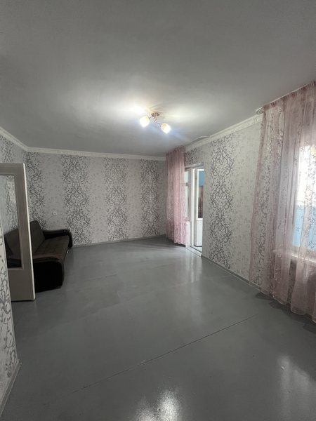 Продается 1 ком Троицк