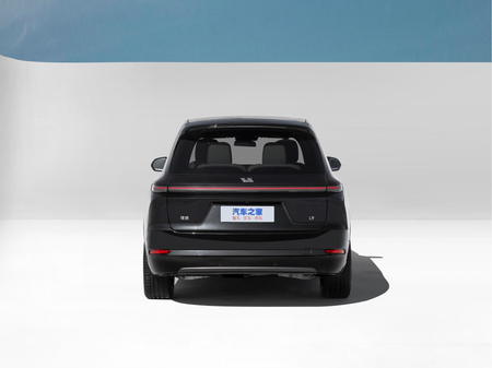 LI L9 PRO 2024год. 1,5 T Hybrid