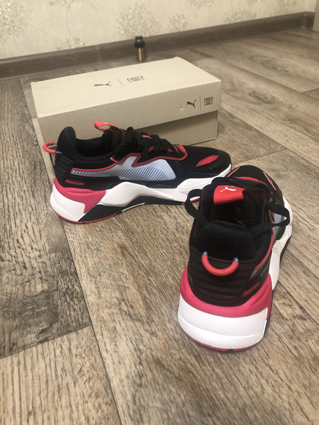 PUMA женские кроссовки оригинал !
