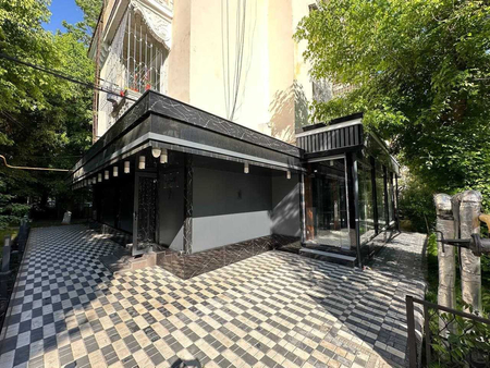 Продаётся офис нежилое помещение Гостиница Россия, Grand Mir