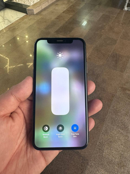 Iphone Xs qora 64 gb