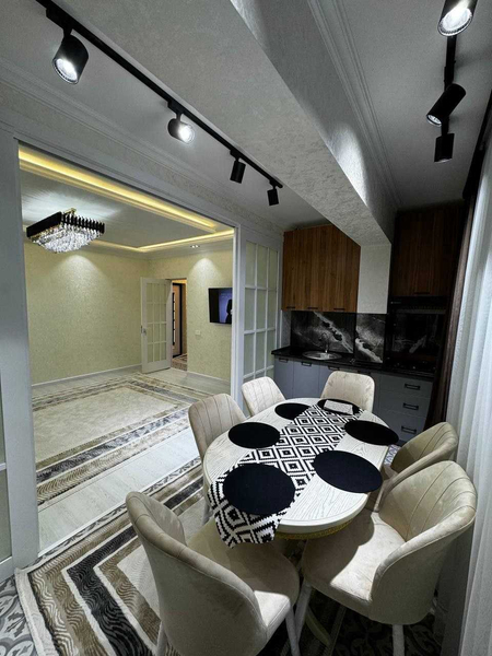 Продается 2ком квартира Максим Горький.Буз 1