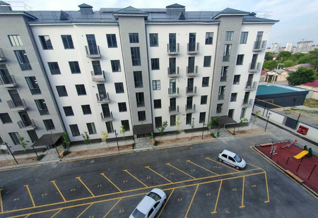 Новостройка коробка, кирпич 2/5/5 47 м² Яшнабад ор-р ЖК Баку