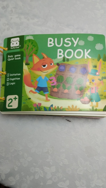 BUSY BOOK kitobi sotiladi.
