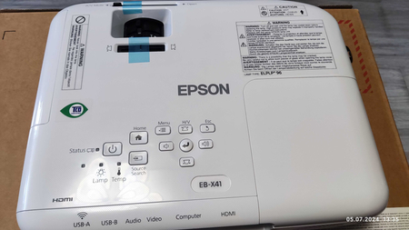 Новый проектор Epson EB-X41