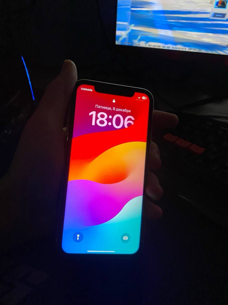 Iphone 11 (128 gb)