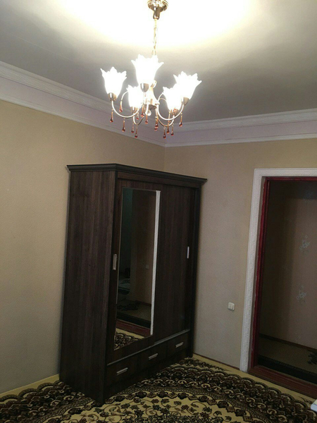 4 хонали 135м² квартира сотилади
