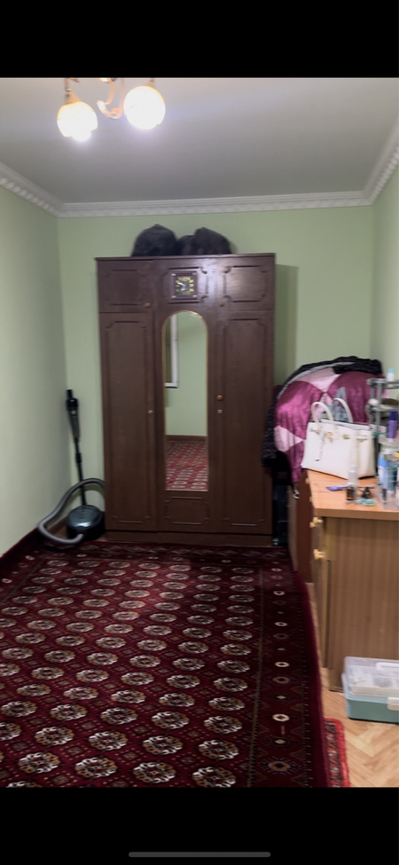 Хоразм Палас, Узтелеком 2 чи этаж 2хонали кв хамма жихозлари бн