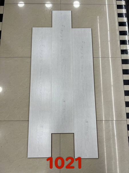 Tarket (laminat) 7 lik xitoyyiki