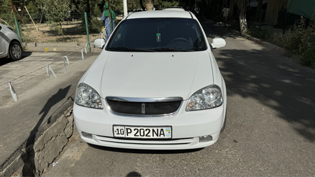 Cobalt 2018, 110.000 km. Автомат. Ласетти 2012, 210.000 механика.