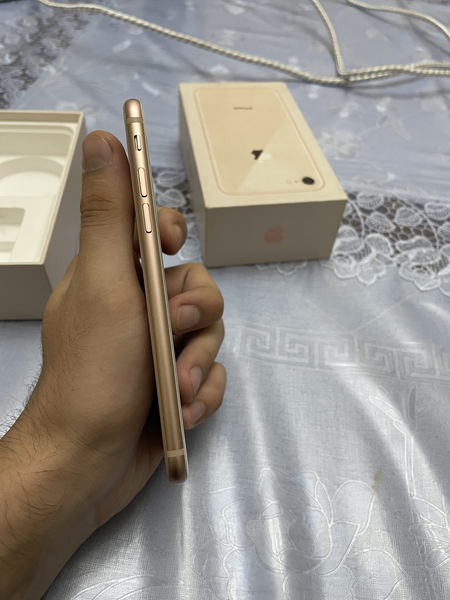 iphone 8 LL/A 64gb