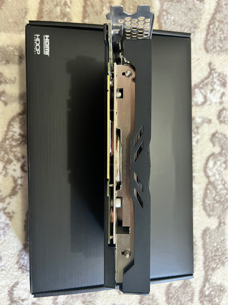 Видеокарта GeForce RTX 2060 super dual.