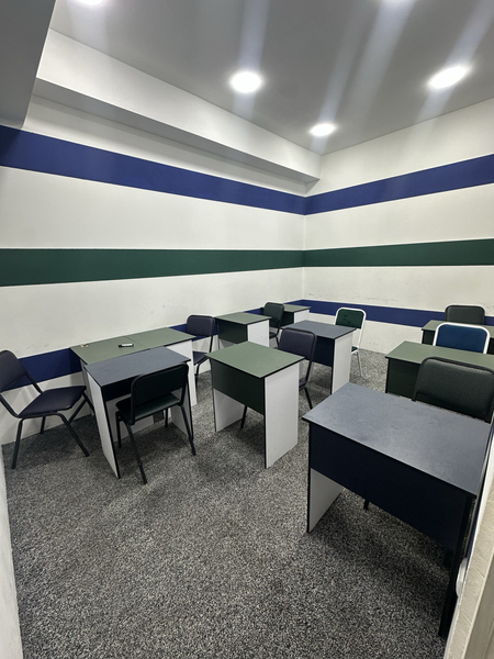 Tayyor yurib turgan o’quv markaz sotiladi
