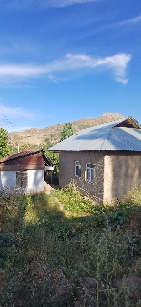 Продаётся участок земли в Чимгане