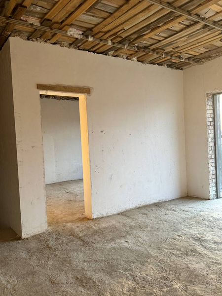 Uy sotiladi 2.5 sotix karopka