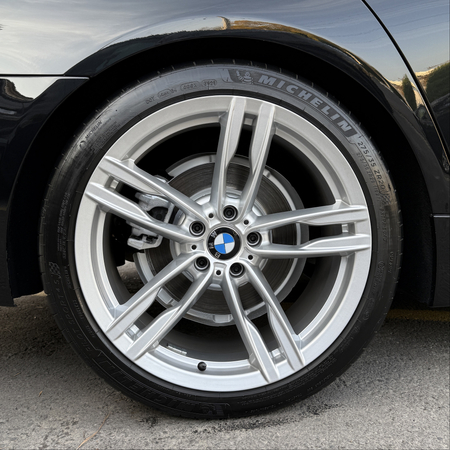 BMW  F10  528i Luxury editon !