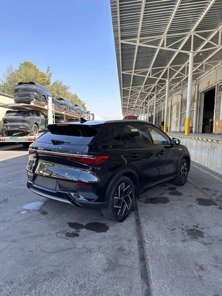 Срочна номиларга BYD YUAN PLUS 5 poz 2024 yil bez probeg
