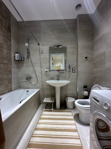 Сдается 2 комнатная квартира на Mirabad Avenue