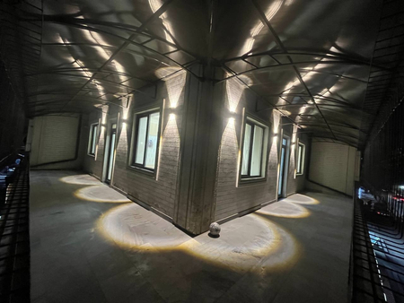 Sergeli 5 metro bekat oldida 4 xona yevro uy sotiladi