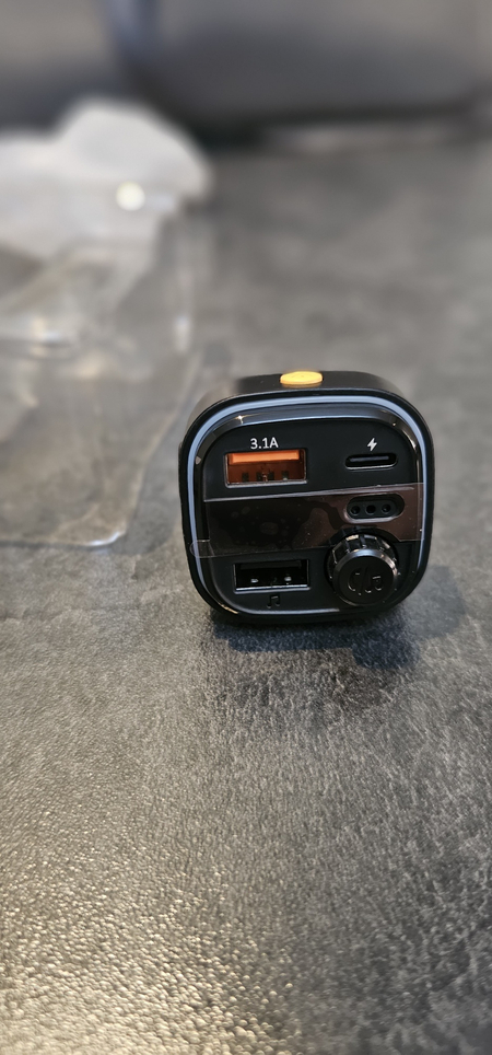 Fm модулятор, fm трансмиттер, bluetooth, usb reader mp3, зарядка 18 w