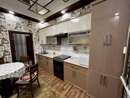 Продается в центре 90 м2 на Мирабадском районе евро квартира