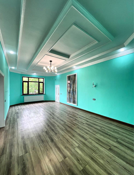 Продается Евро дом Ор-р: Улица Никитина 550 м2